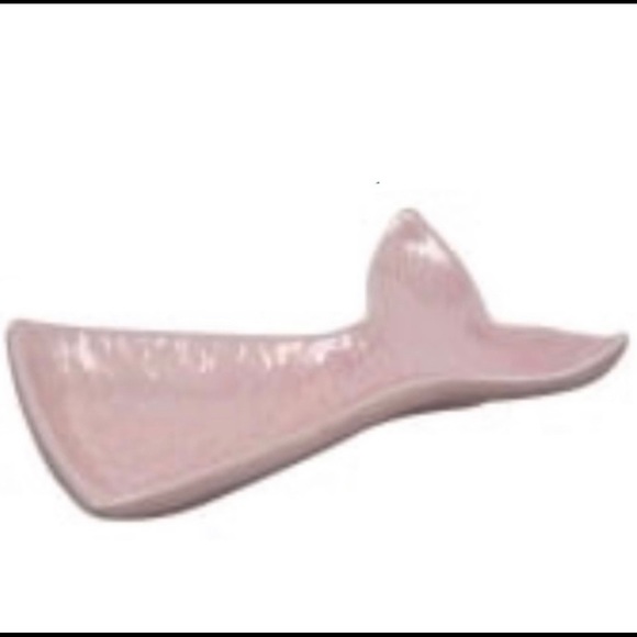 Kitchen | Pearlized Ceramic Mermaid Tail Spoon Rest | Poshmark